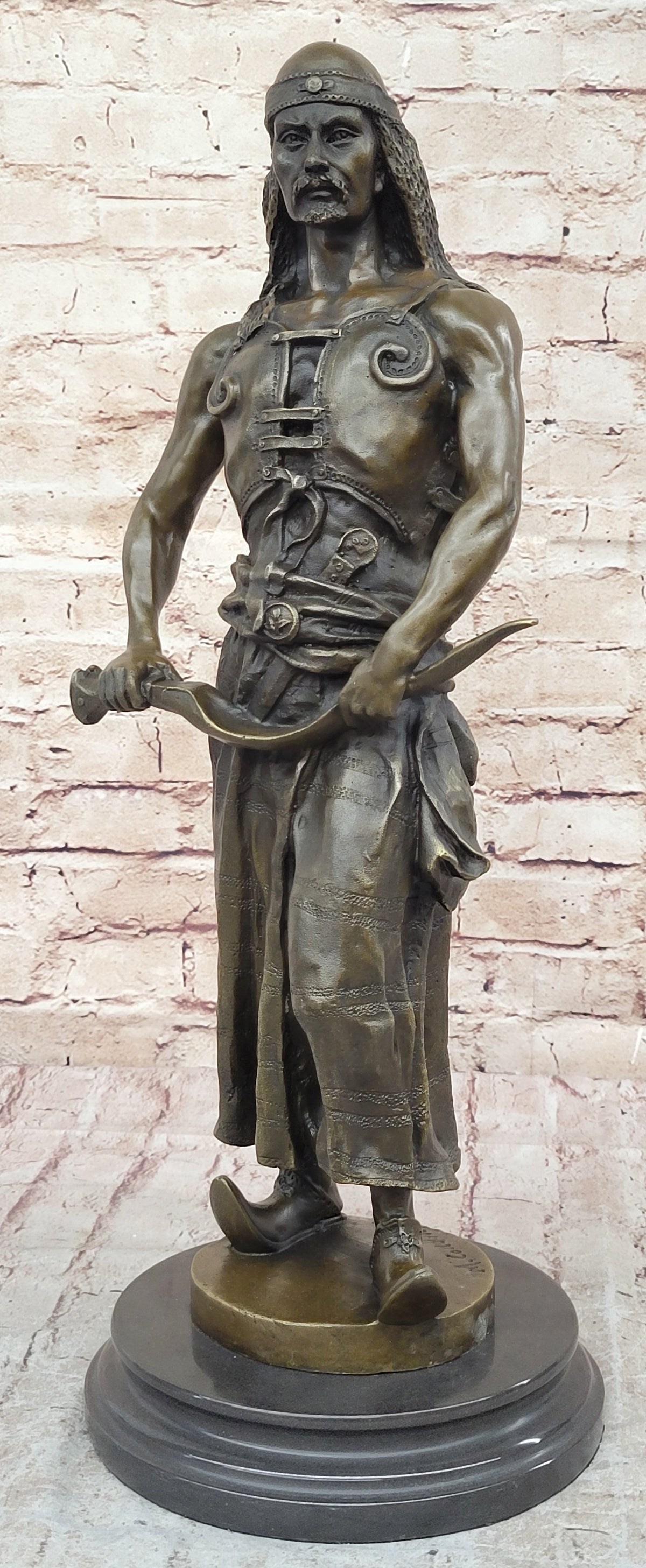 100% Pure Genuine Bronze Sculpture of Arab Guy – Middle Eastern Man St