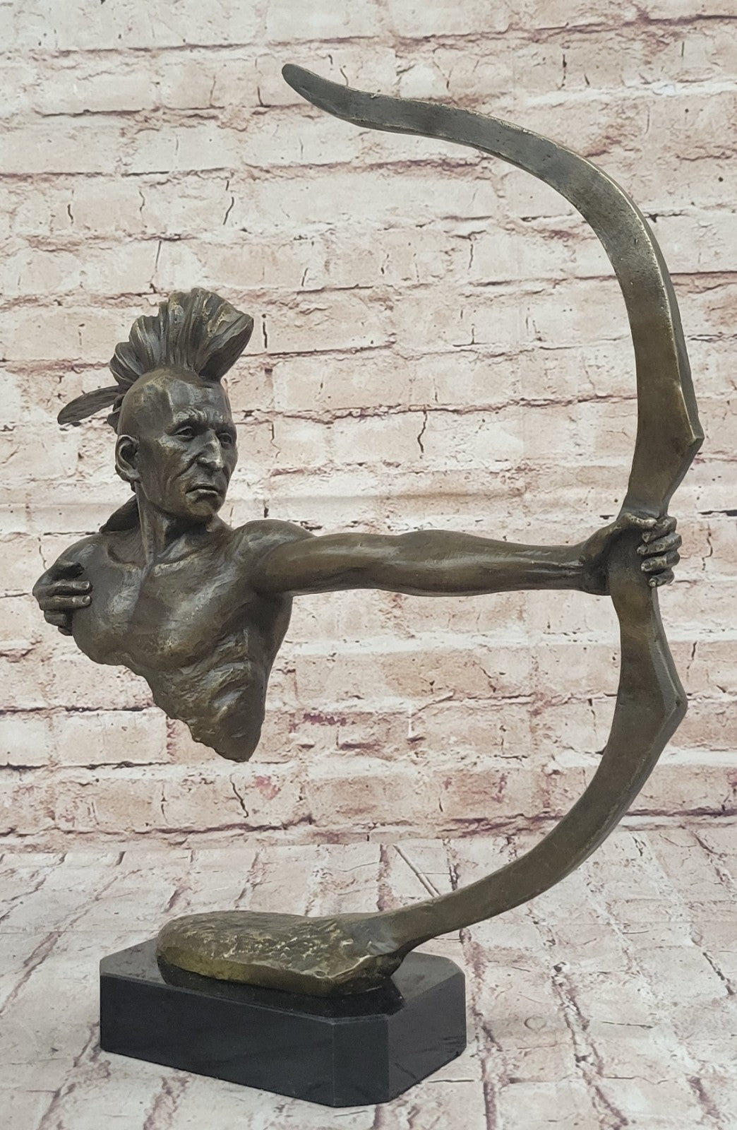 BRONZE MOHAWK CHIEF SCULPTURE STATUE ARROW BOW INDIAN CHIEF SCOUT WARR