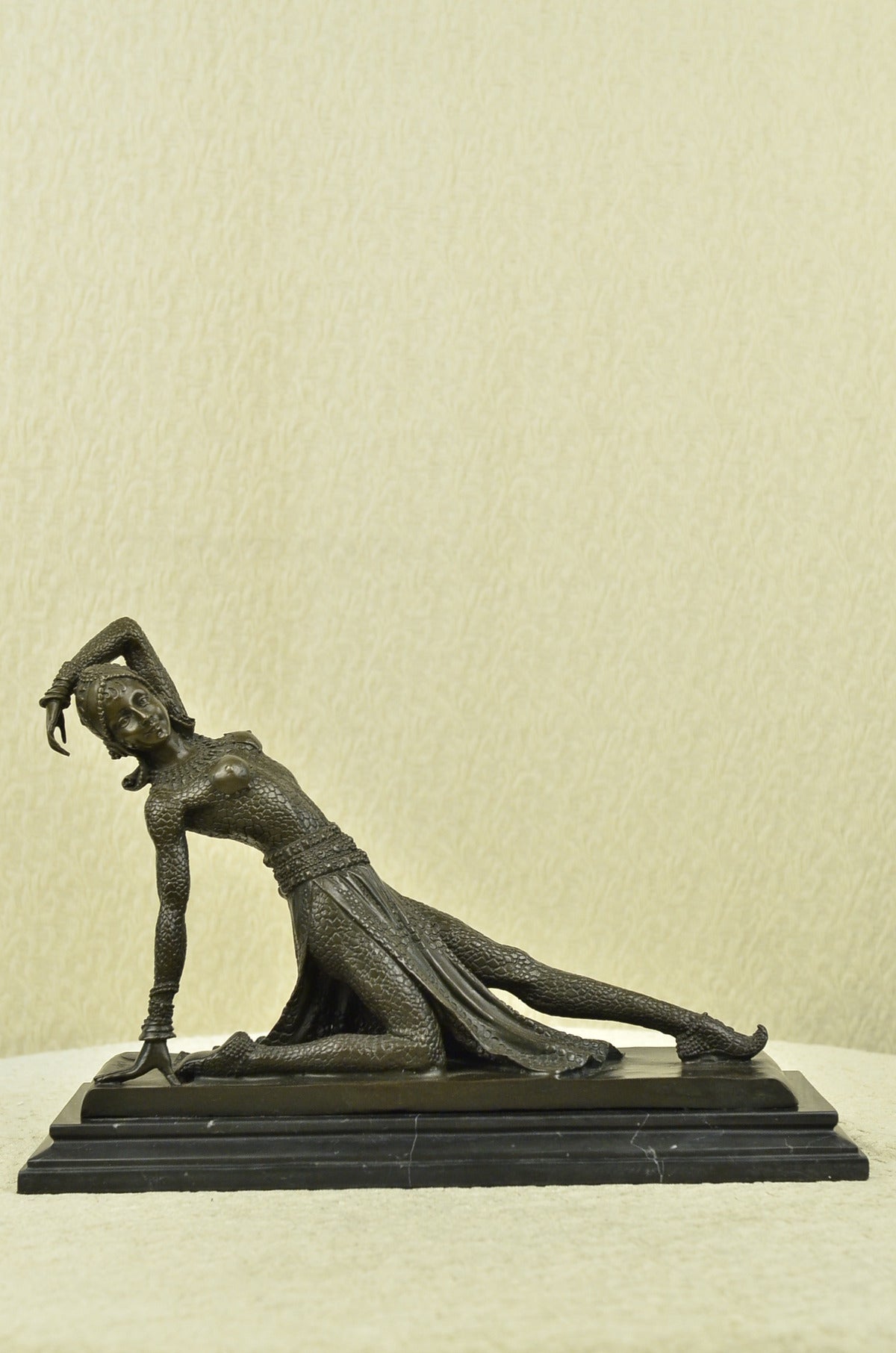 Handcrafted bronze sculpture SALE Dancer Girl Show Deco Art Hot Cast F